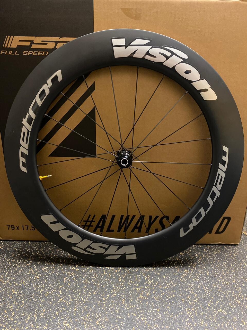 Vision Metron 81 Front Wheel (Disc) | Road Bike Wheels | Bike Hub