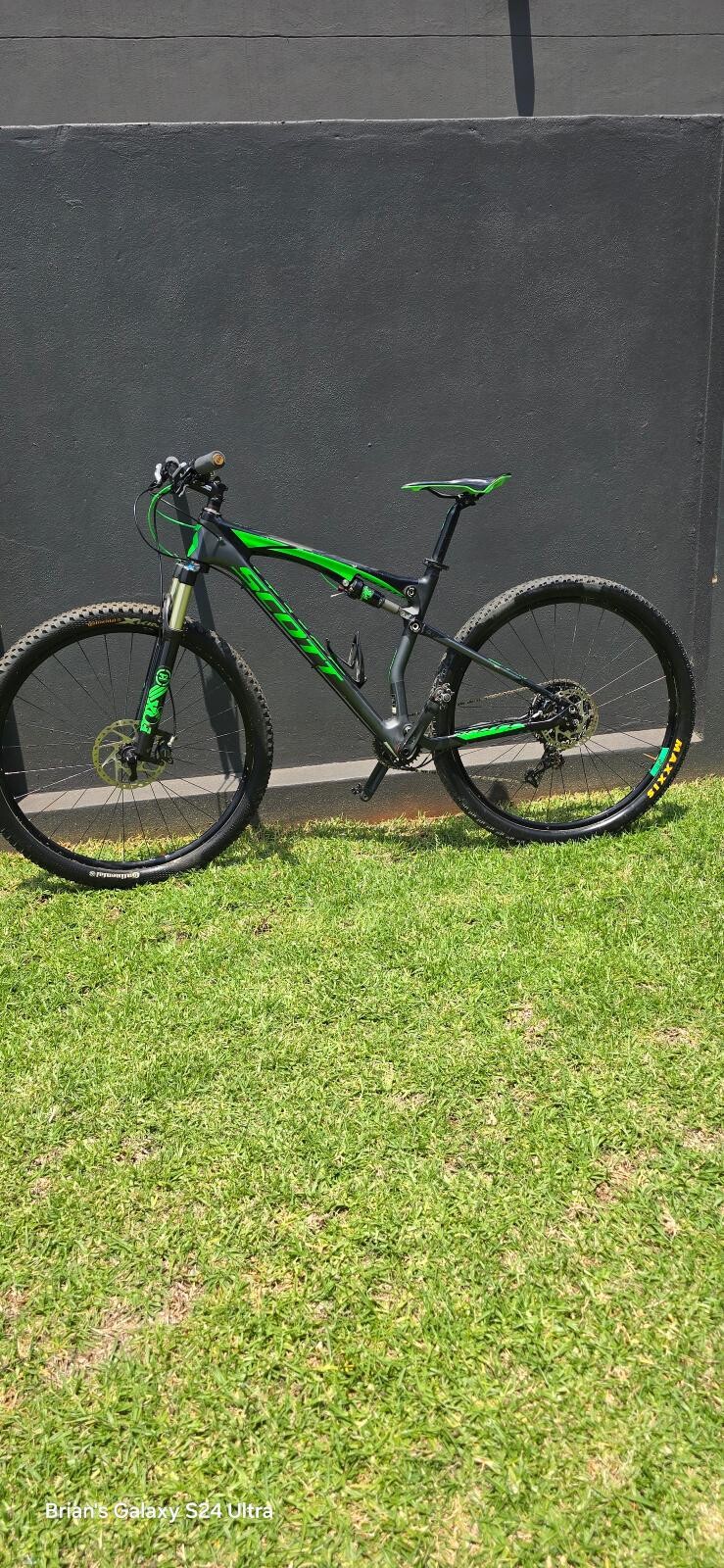 SCOTT 920 CARBON LARGE | Dual Suspension Mountain Bikes | Bike Hub