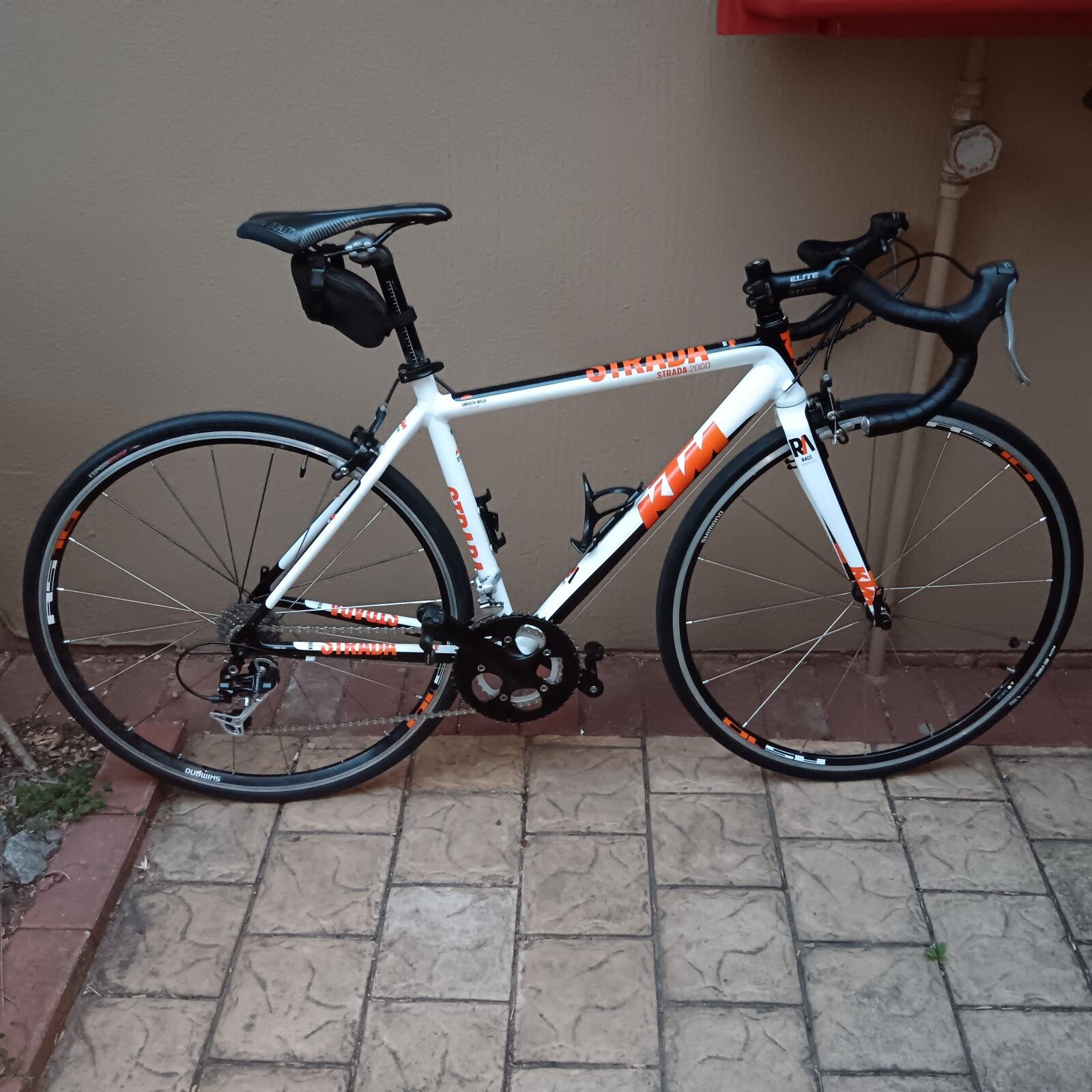 KTM Strada | Road Bikes | Bike Hub
