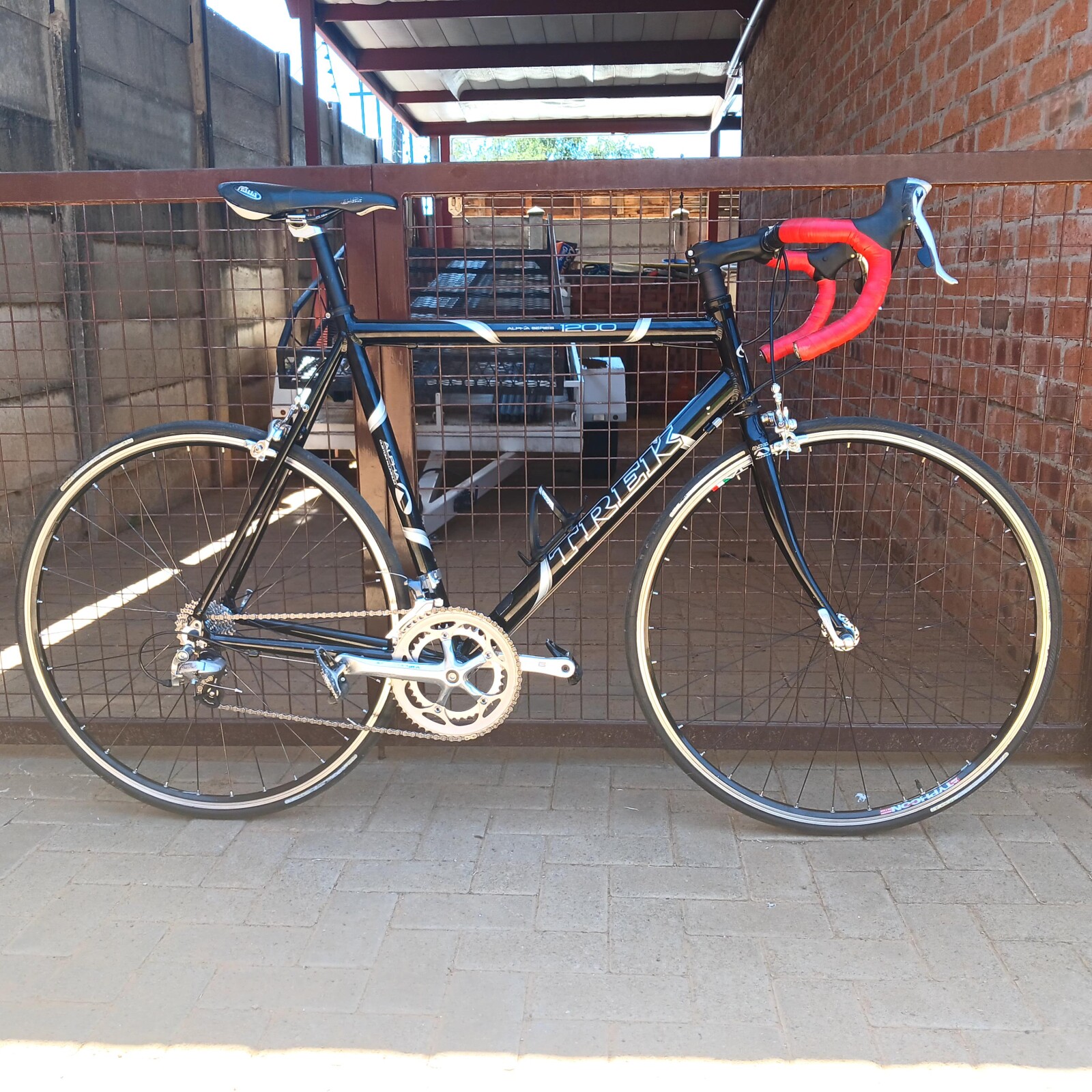 Trek alpha 1200 | Road Bikes | Bike Hub