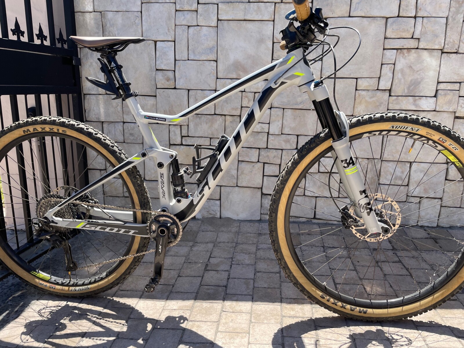 Scott Spark 940 | Dual Suspension Mountain Bikes | Bike Hub