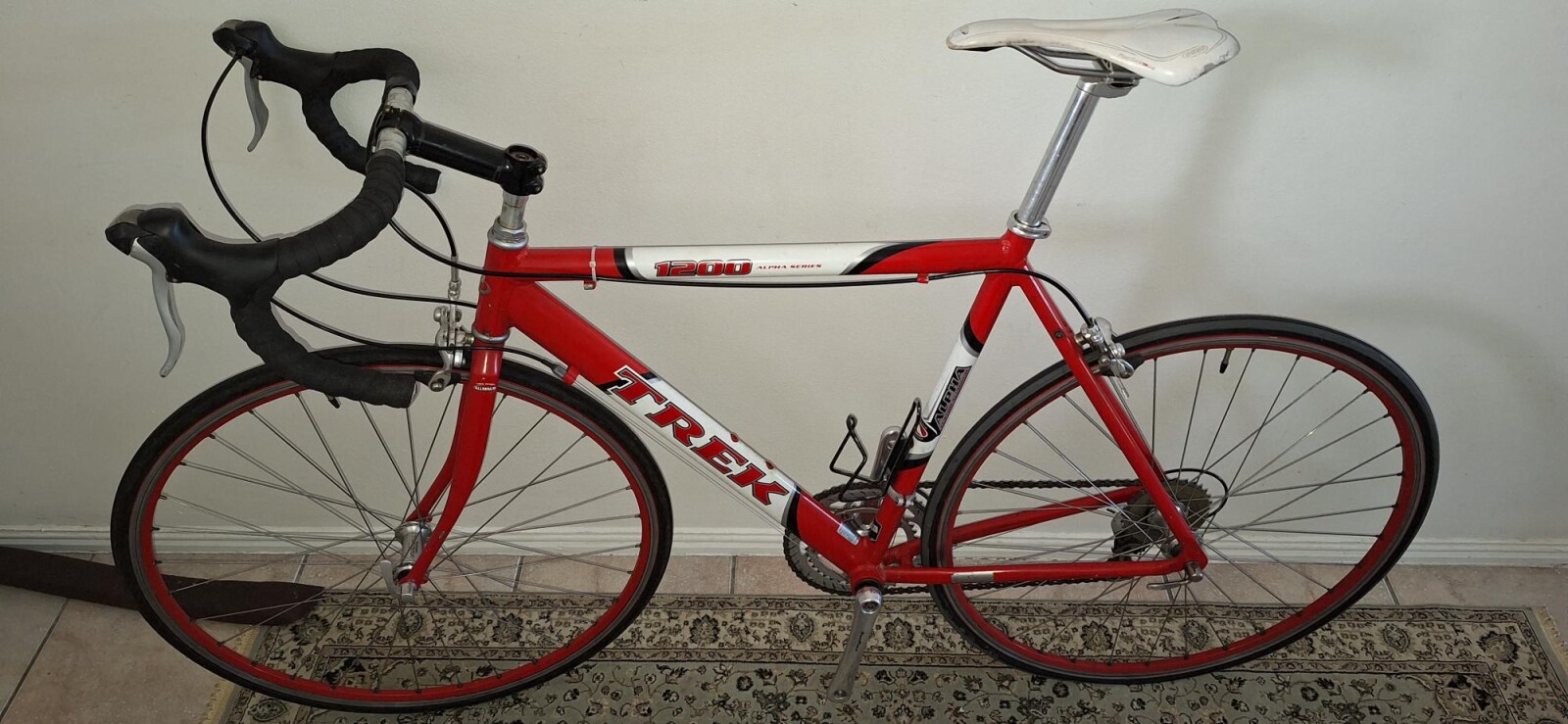 Trek Alpha 1200 | Road Bikes | Bike Hub