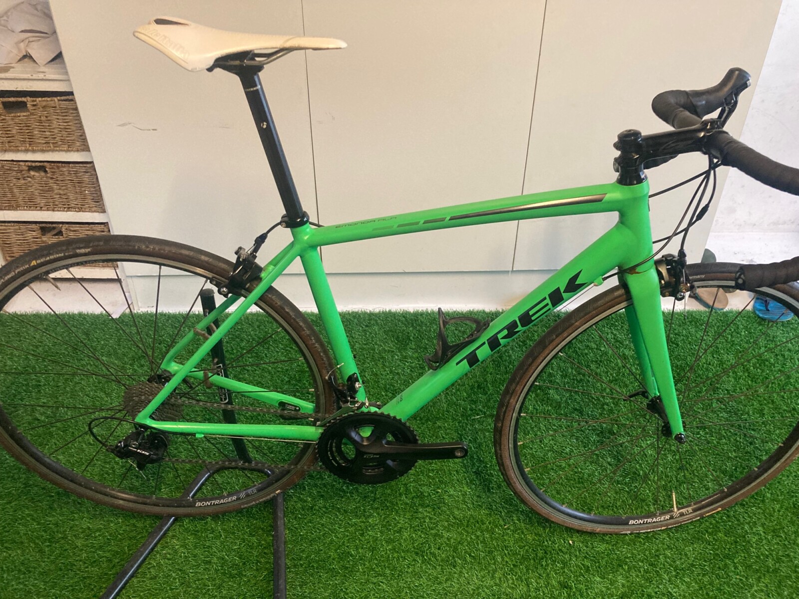 Trek ALR | Road Bikes | Bike Hub