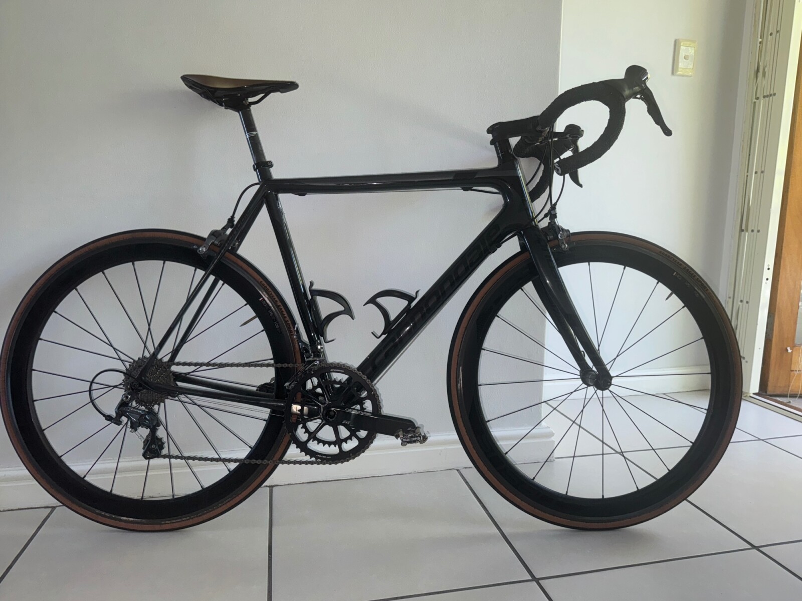 Cannondale SuperSix Rim Brake (56) | Road Bikes | Bike Hub