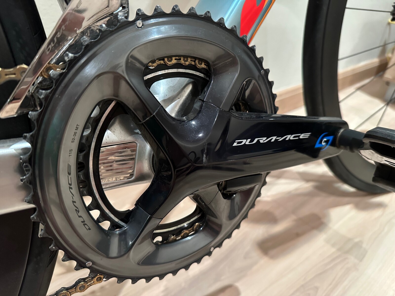 Dura Ace Di2 11sp Disc groupset | Complete Groupsets | Bike Hub