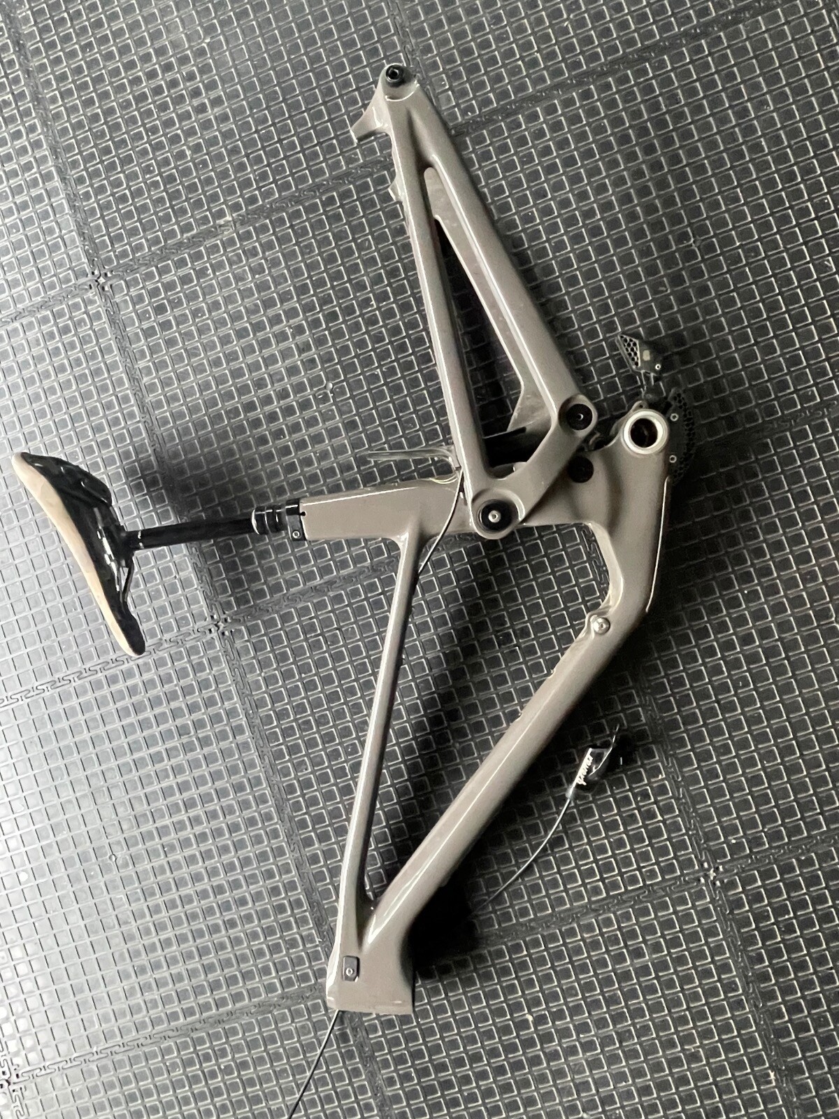 Forbidden Druid V1 (m) frame | Dual Suspension Mountain Bike Frames ...