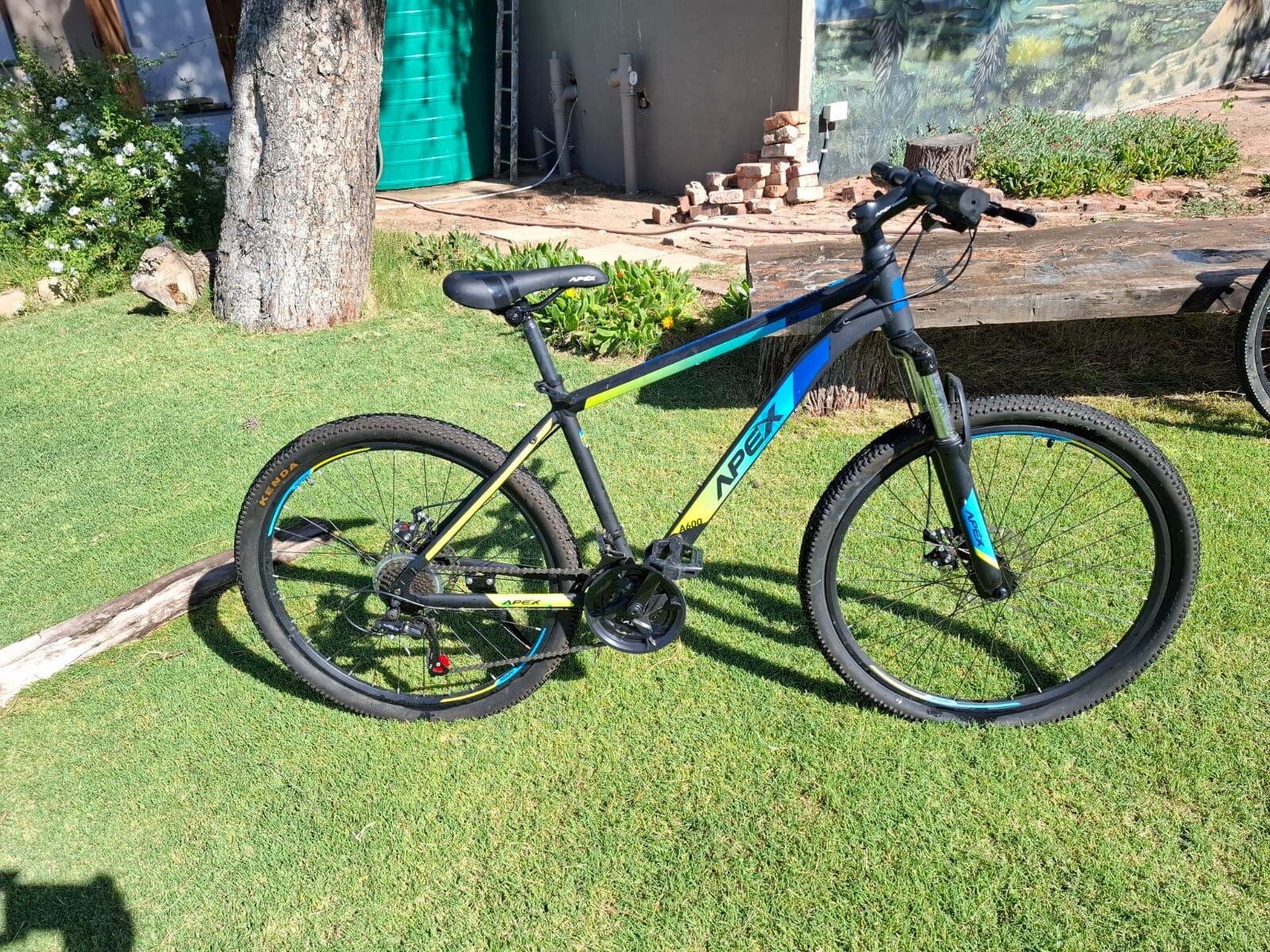 Apex A600 26er | Hardtail Mountain Bikes | Bike Hub