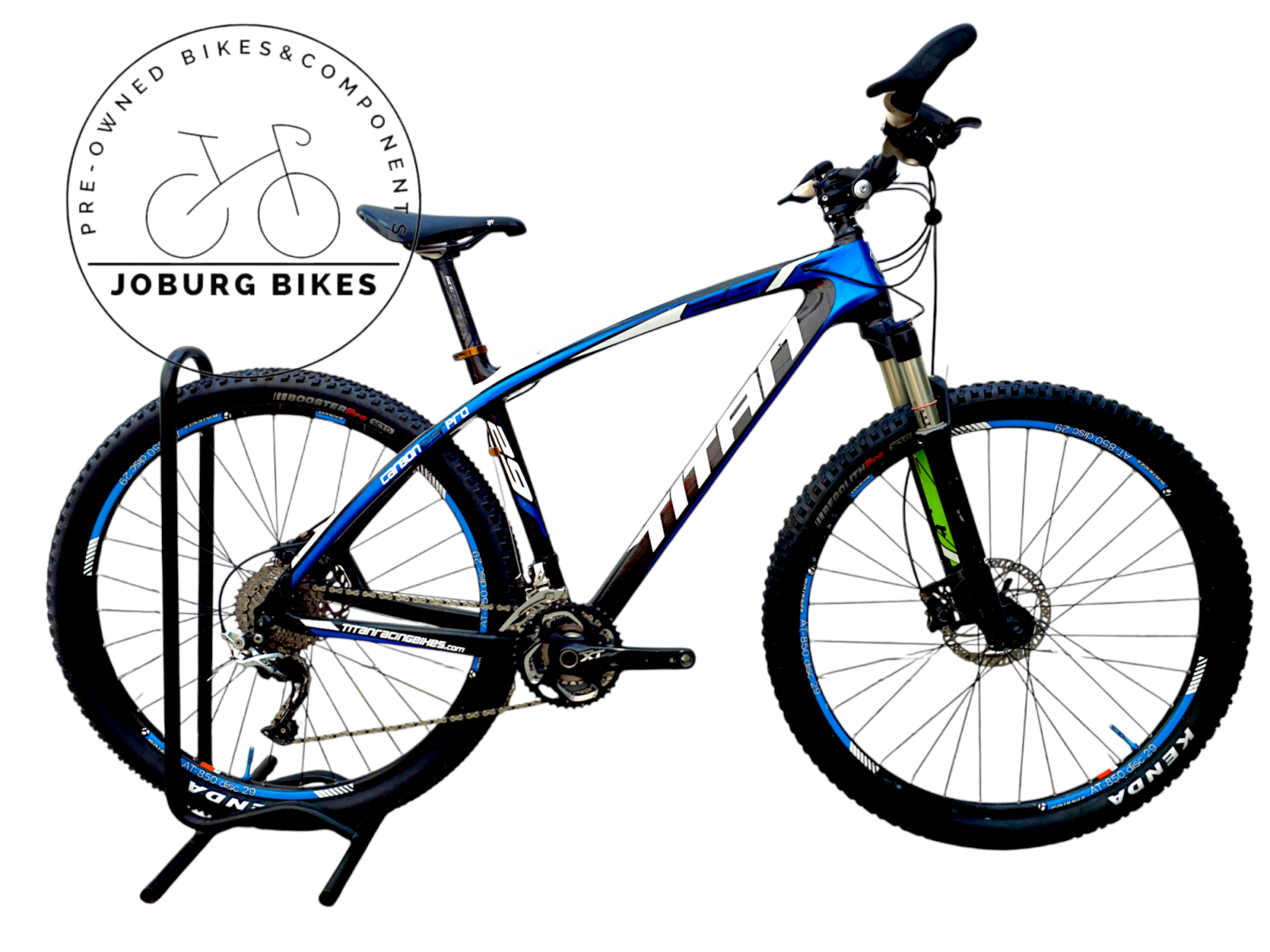 Titan Carbon Pro Hardtail MTB (L) | Hardtail Mountain Bikes | Bike Hub