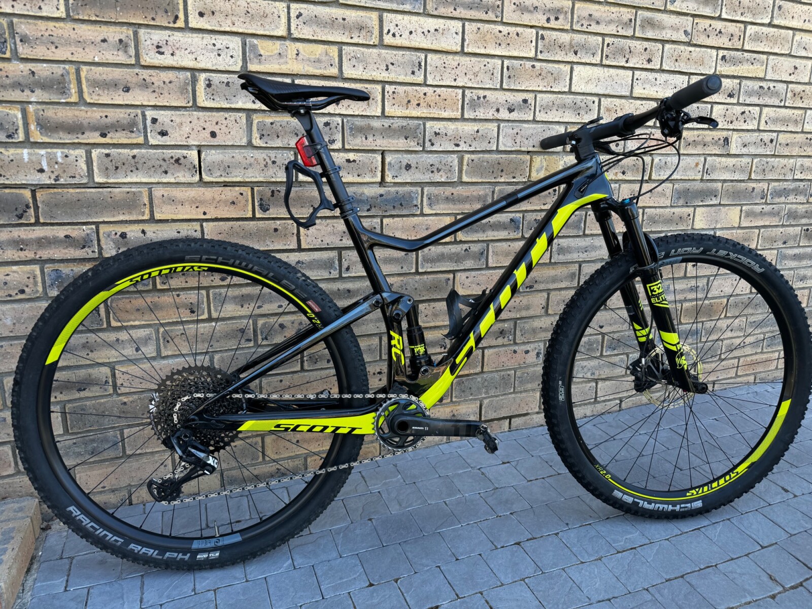 Scott RC DUAL | Dual Suspension Mountain Bikes | Bike Hub