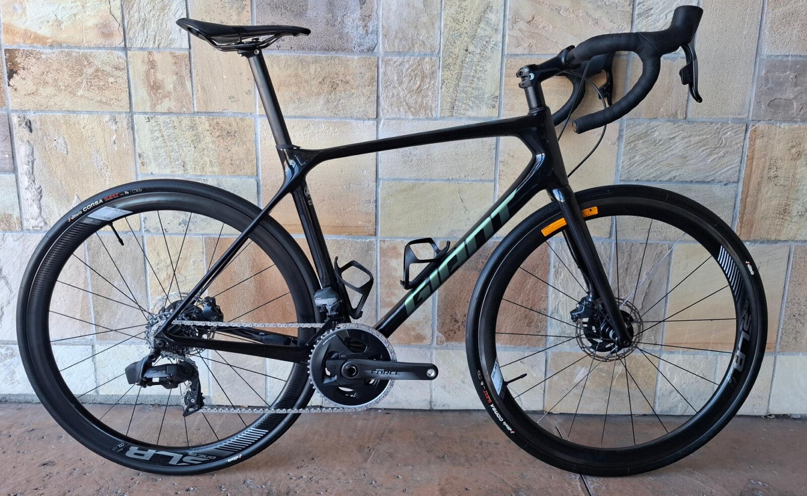 2020 Giant TCR Advanced Pro 0 Disc | Road Bikes | Bike Hub