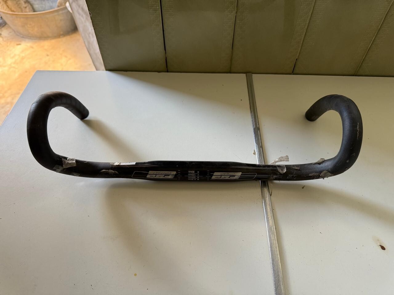 Road Bike Handel Bars - Free | Handlebars | Bike Hub