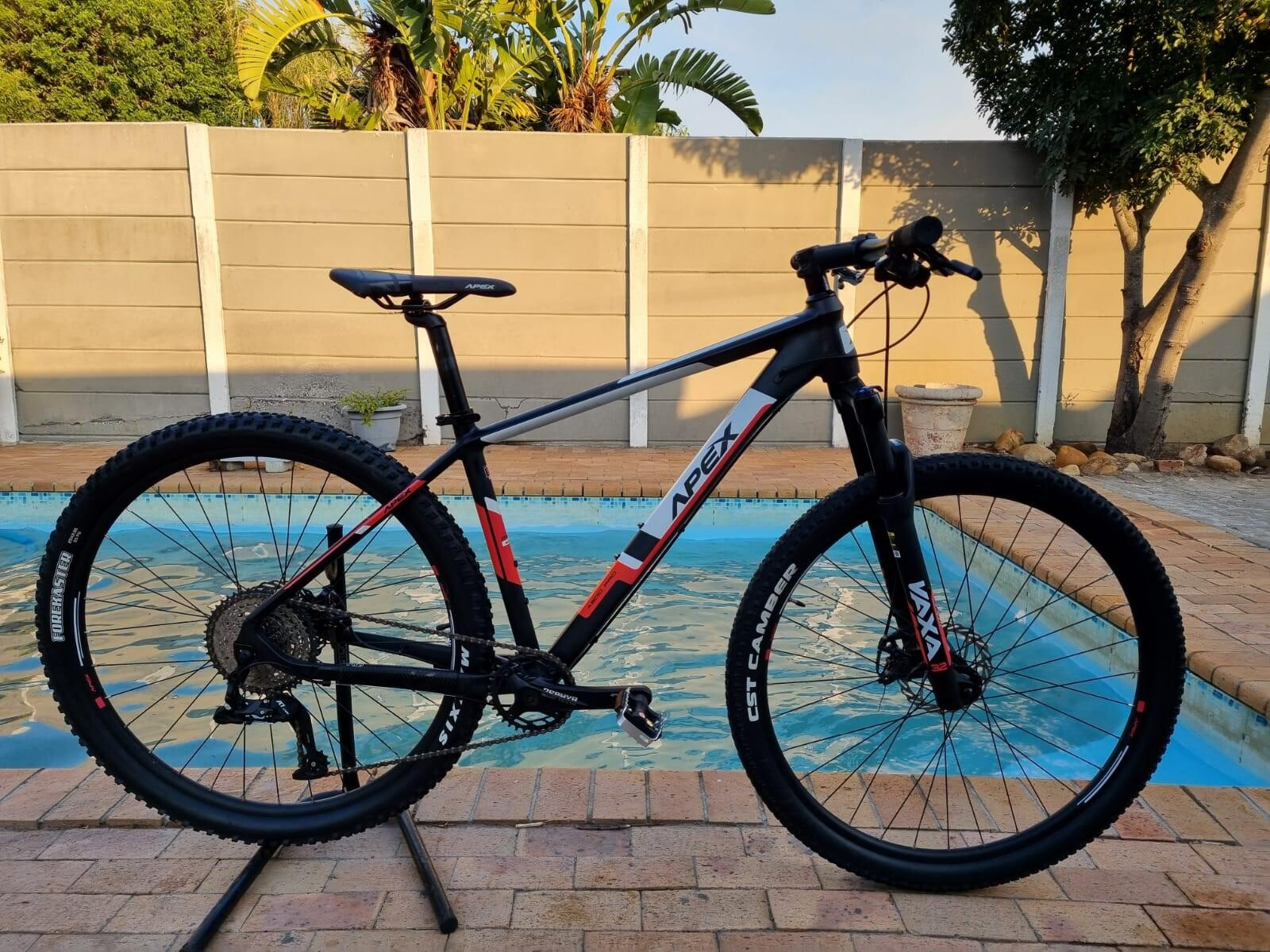 Apex A900 Pro 29inch (M) | Hardtail Mountain Bikes | Bike Hub