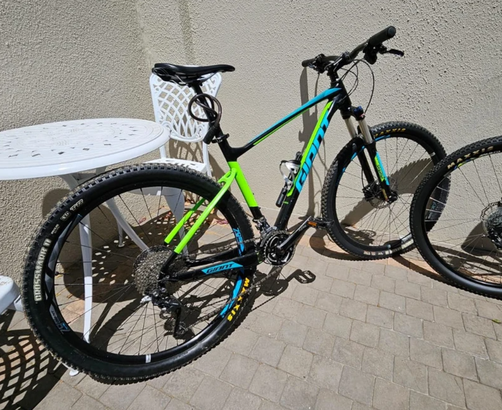 GIANT FATHOM 29 inch - NOT NEG | Hardtail Mountain Bikes | Bike Hub