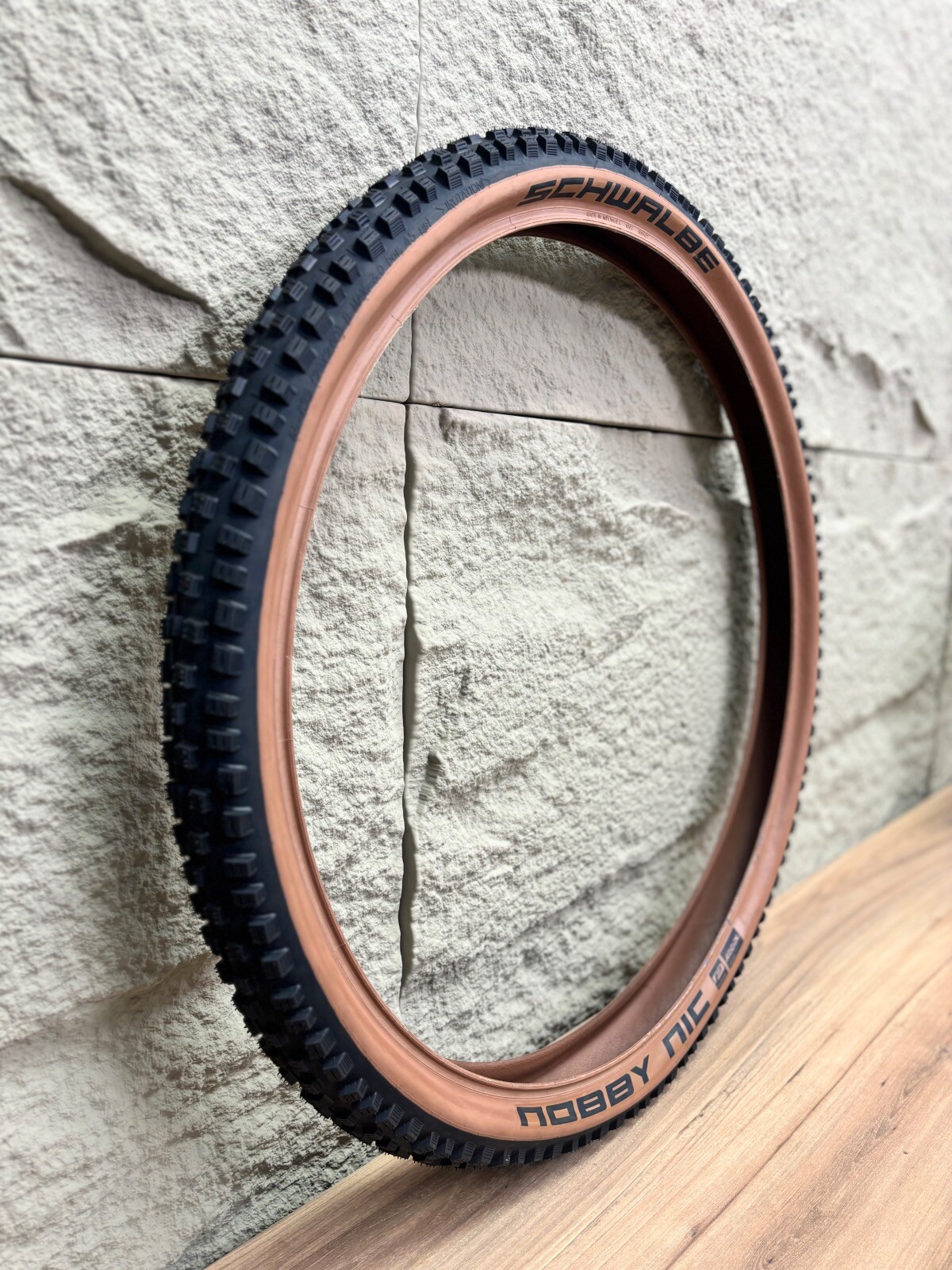 SCHWALBE NOBBY NIC 29x2.60 | Mountain Bike Tyres | Bike Hub