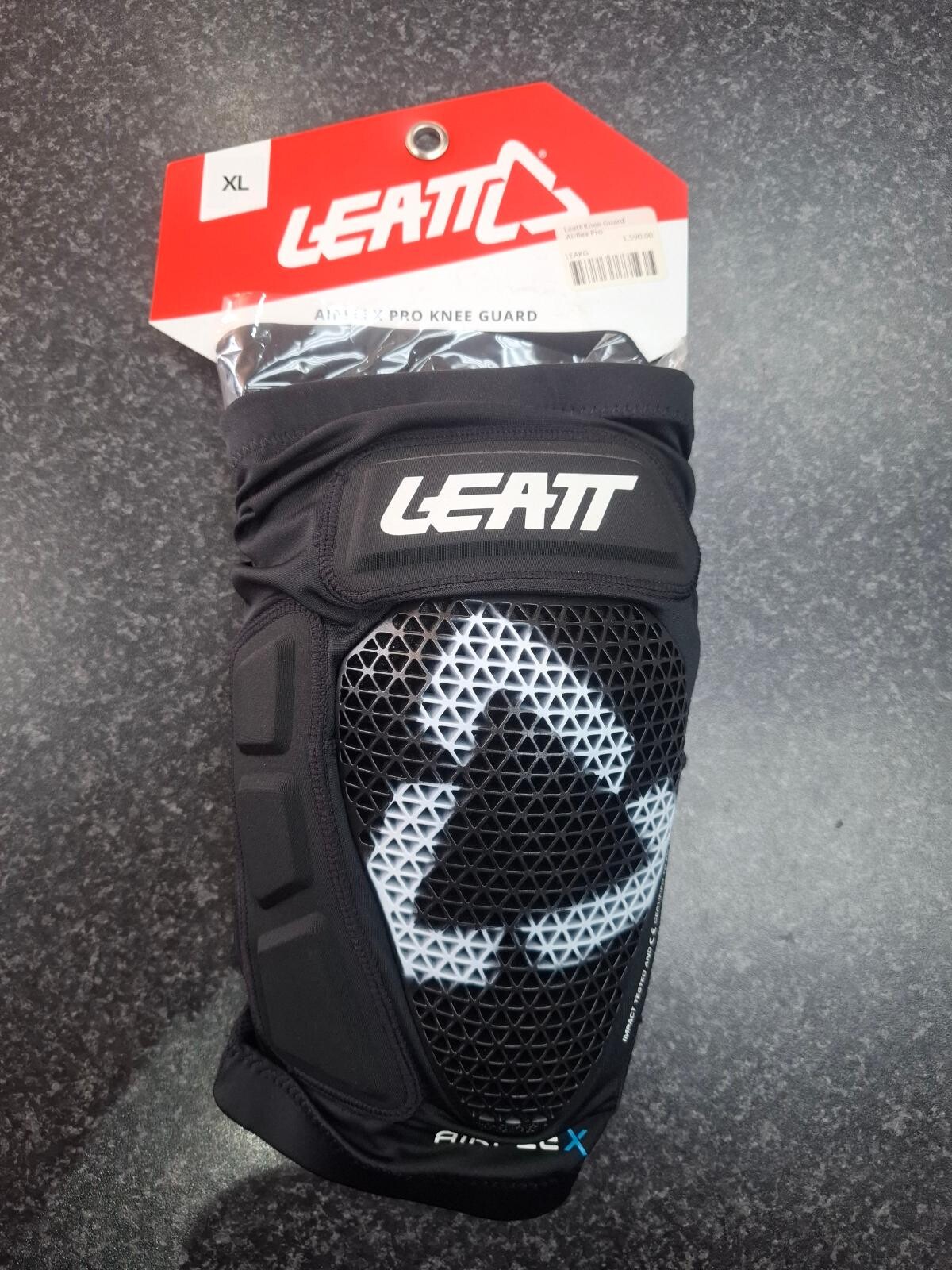 Leatt Airflex Pro Knee Guard | Protective Gear | Bike Hub