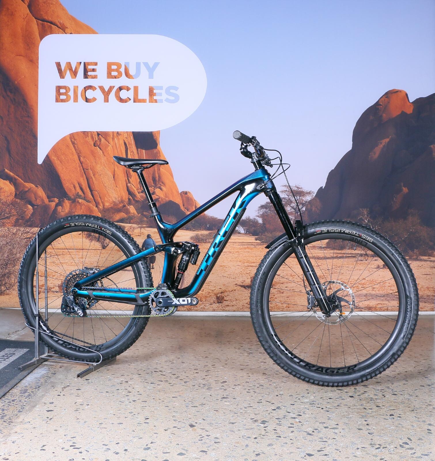 Pre-Owned Trek Slash Project one (M) BM10412 | Dual Suspension Mountain ...