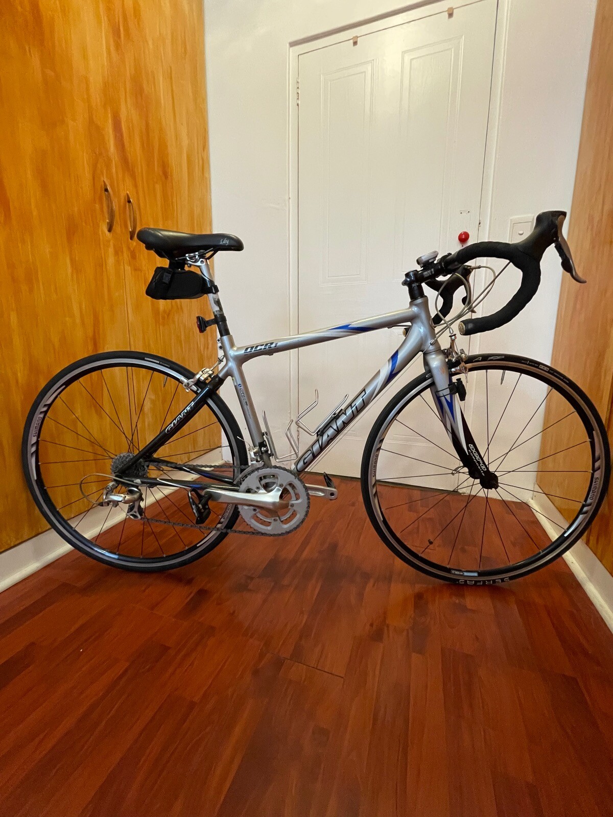 Giant OCR 1 - superlight - semi carbon | Road Bikes | Bike Hub