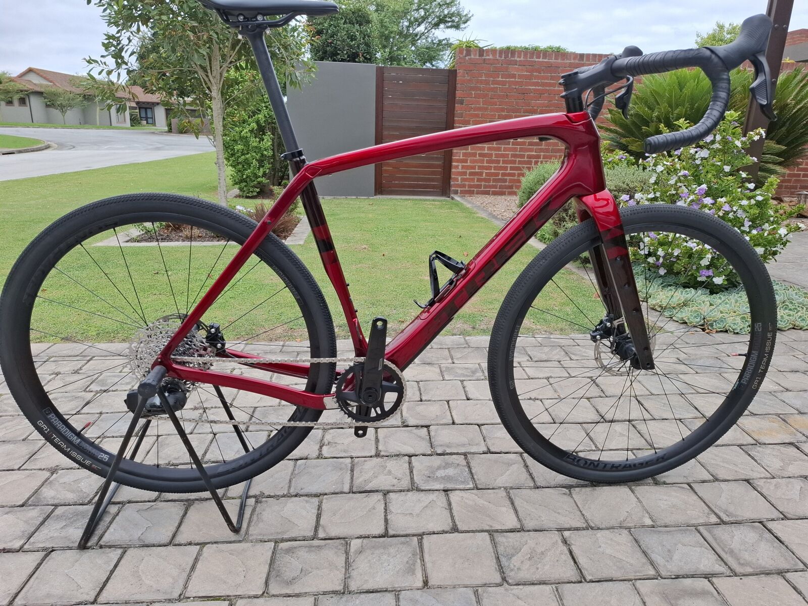 Trek Checkpoint SL6 AXS- Gravel | Gravel Bikes | Bike Hub