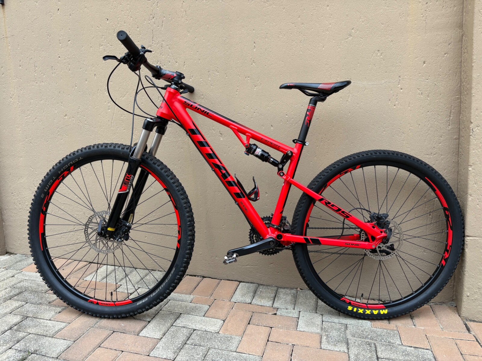 Titan Sonic Expert | Dual Suspension Mountain Bikes | Bike Hub