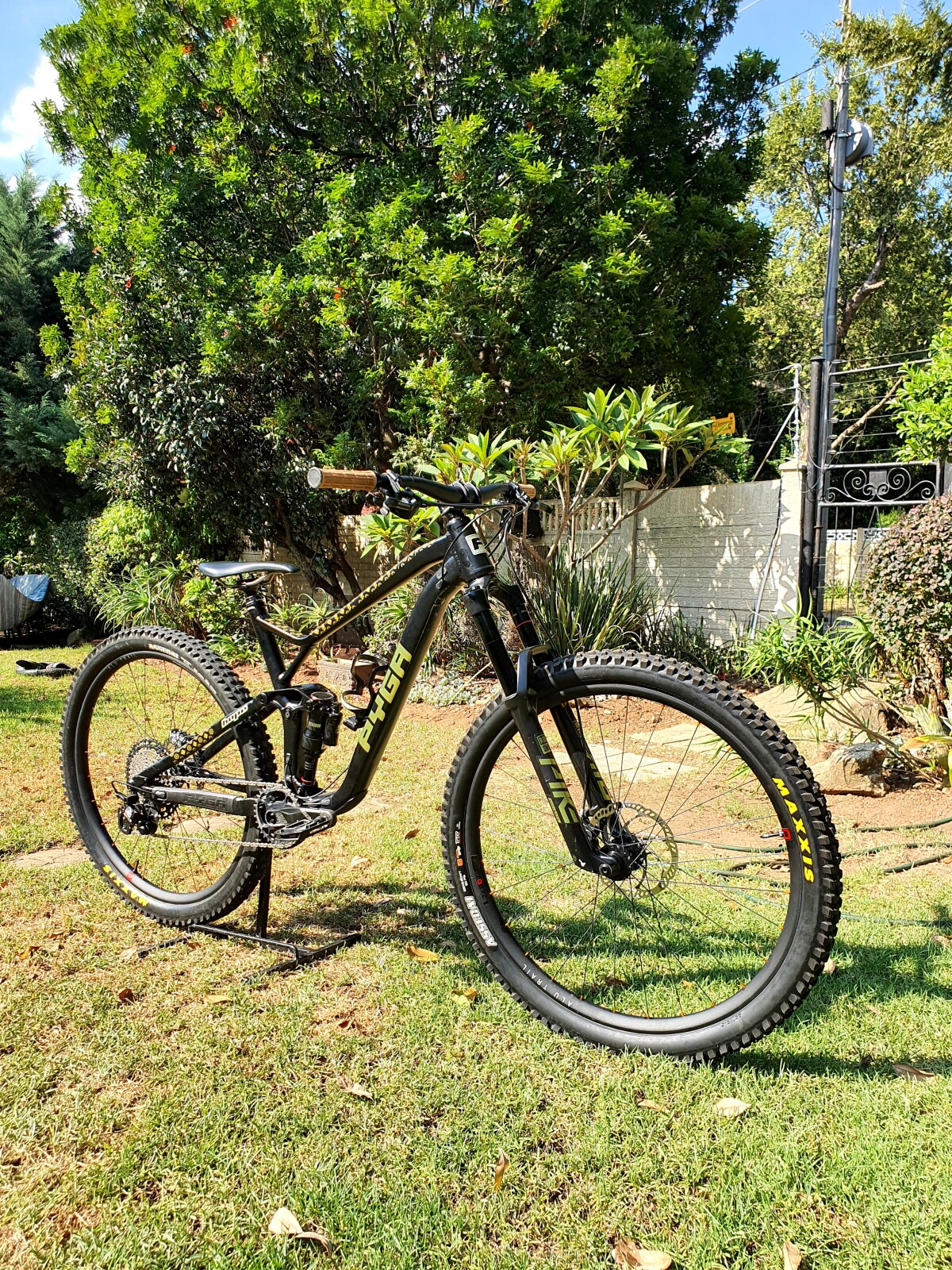 Pyga hyrax | Dual Suspension Mountain Bikes | Bike Hub