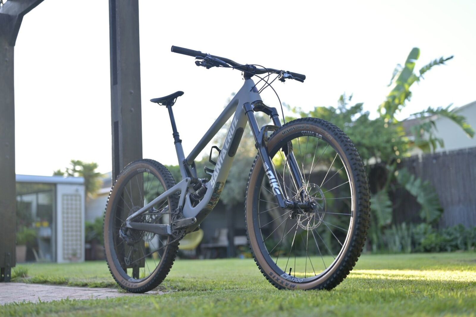 Santa Cruz Hightower 2cc - XL | Dual Suspension Mountain Bikes | Bike Hub