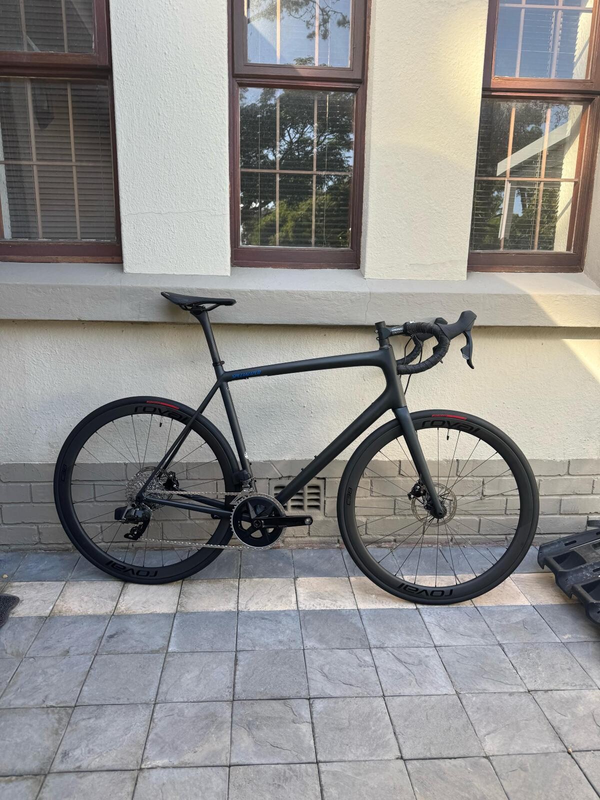 Specialized Aethos 61cm | Road Bikes | Bike Hub