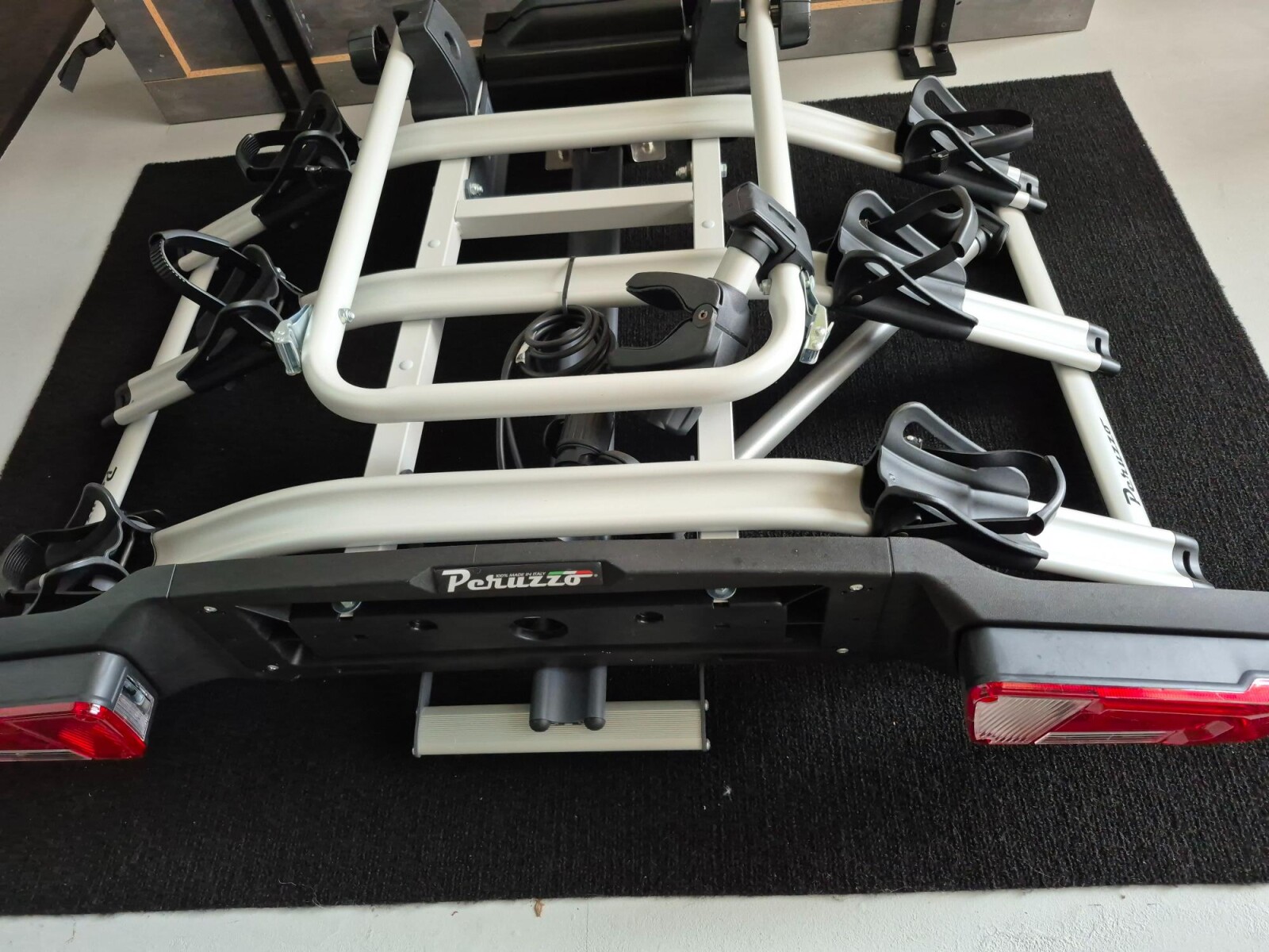 PERUZZO ZEPHYR 3 E-BIKE RACK | Bike Racks | Bike Hub