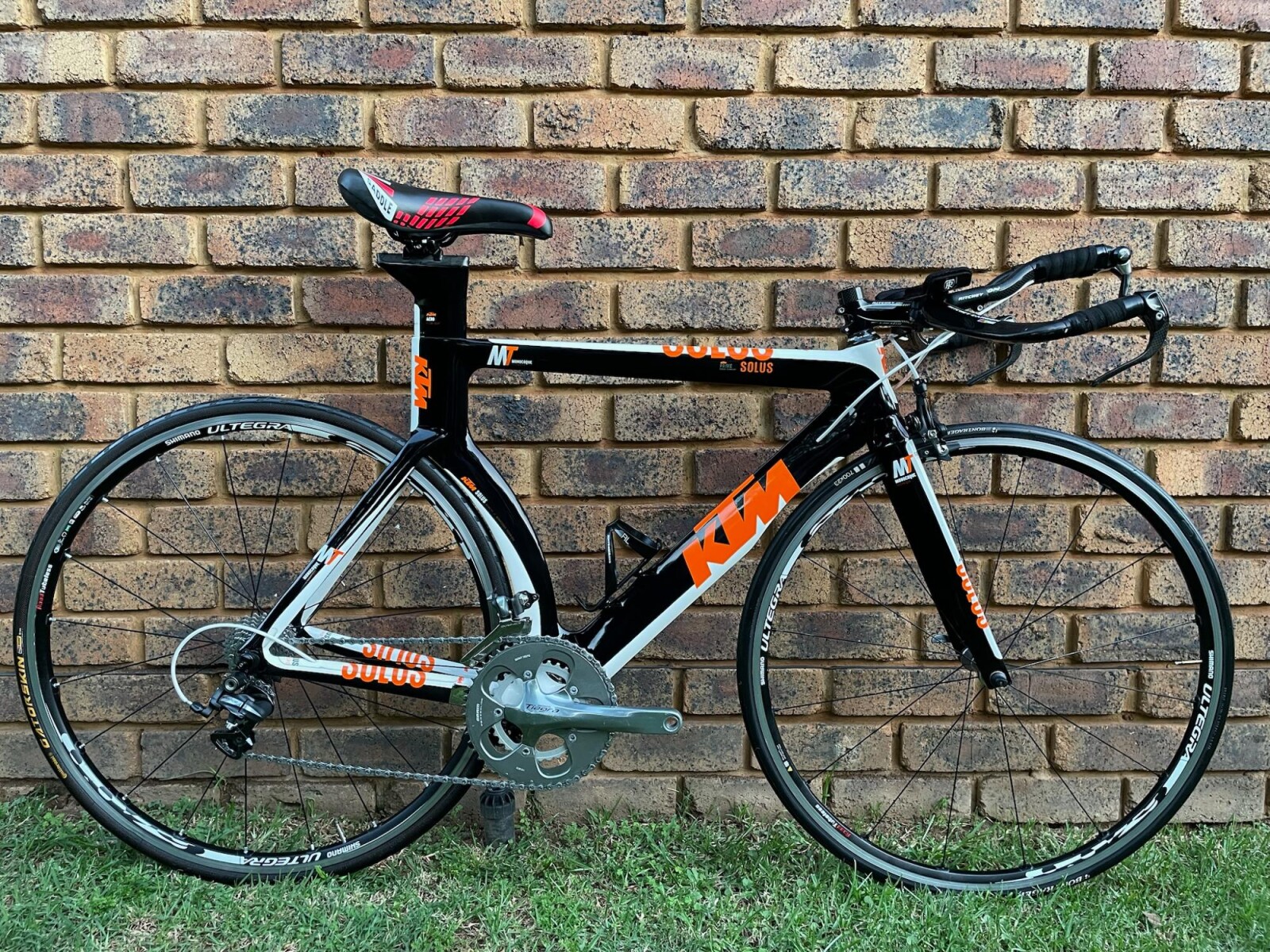 KTM Solus Carbon TT Bike | Triathlon & Time Trial Bikes | Bike Hub