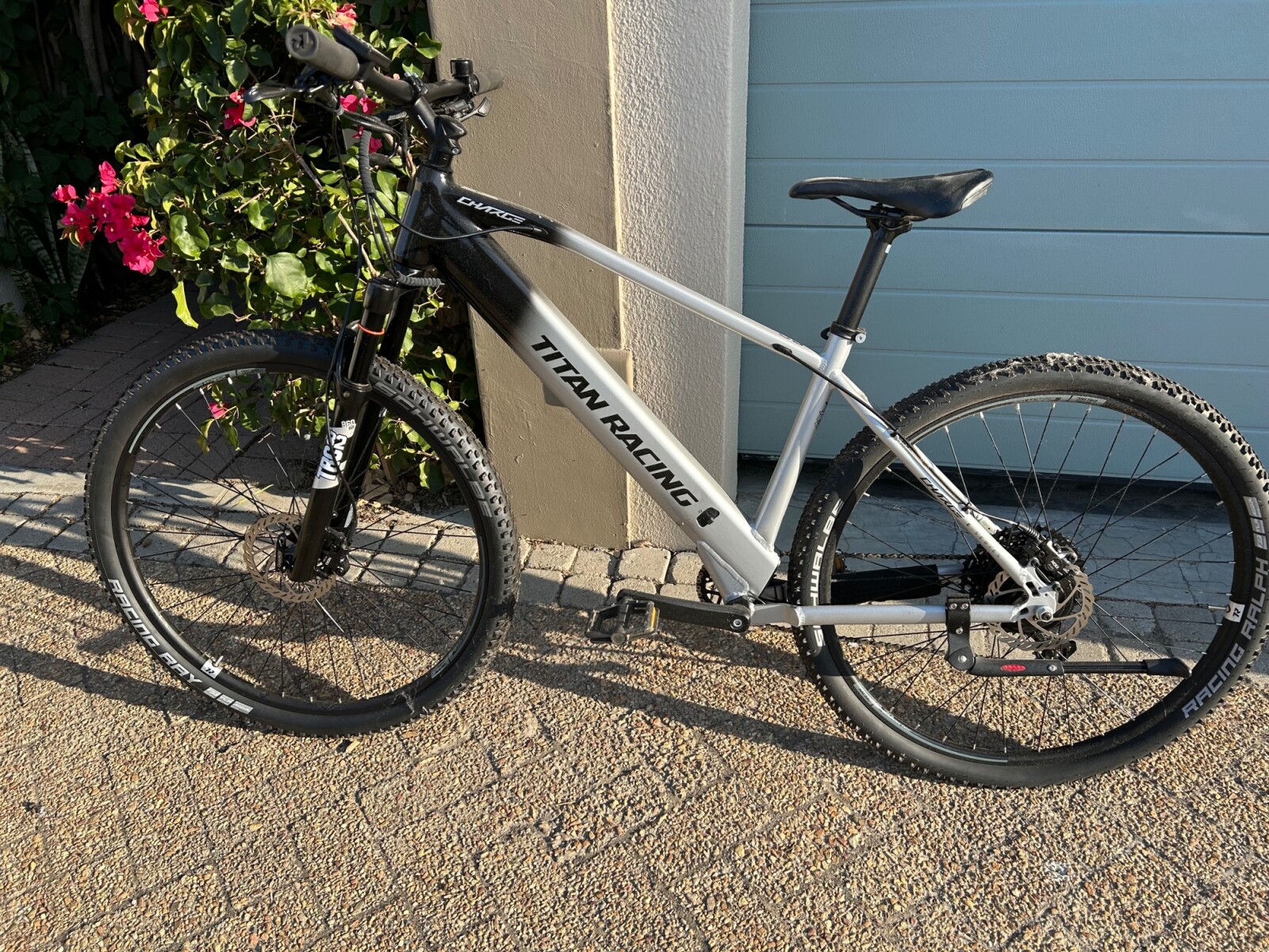 Titan charge 2 ebike Medium | Hardtail Mountain E-Bikes | Bike Hub