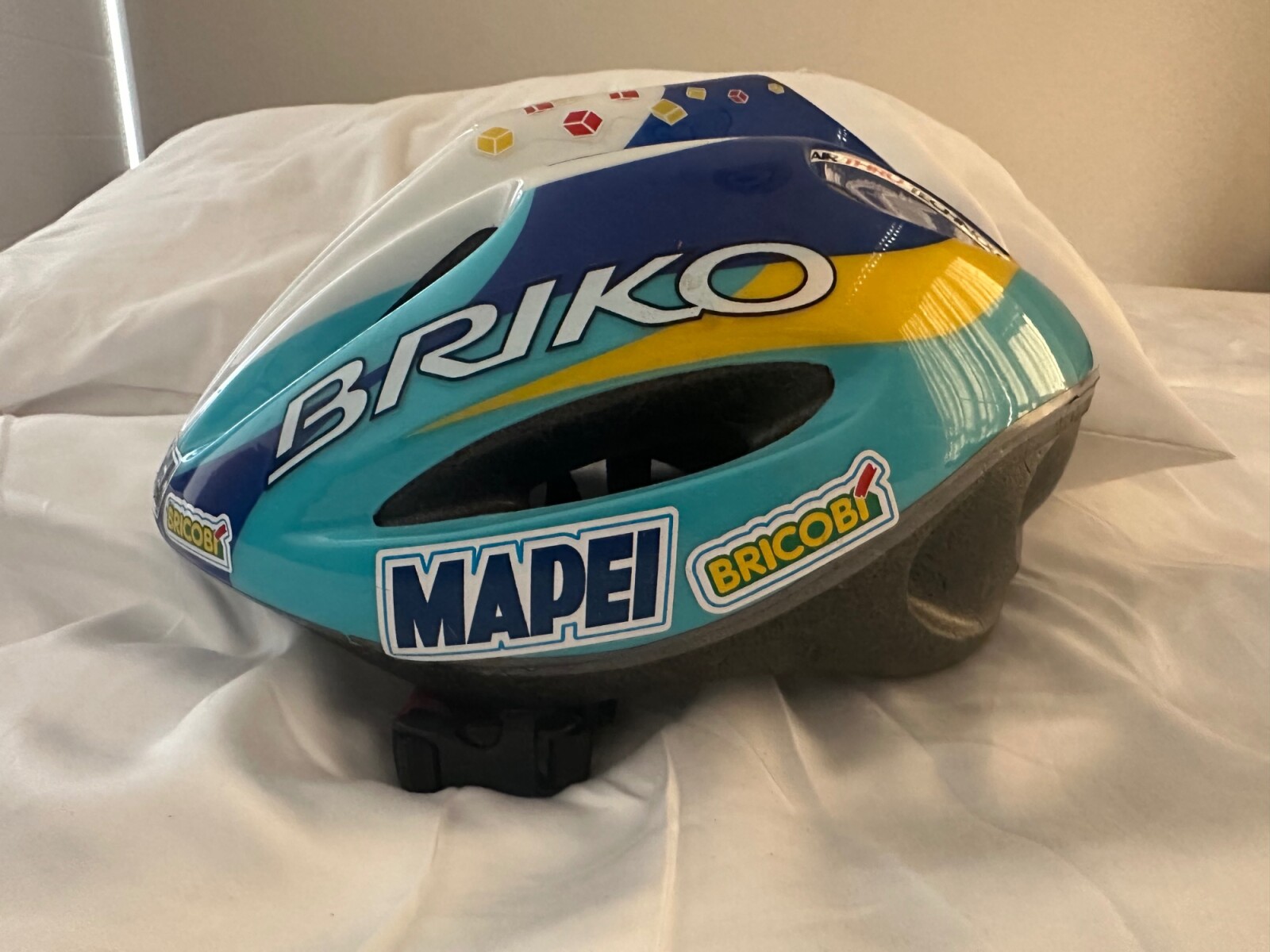 Team Bricobi Mapei - Briko Collectable | Helmets | Bike Hub