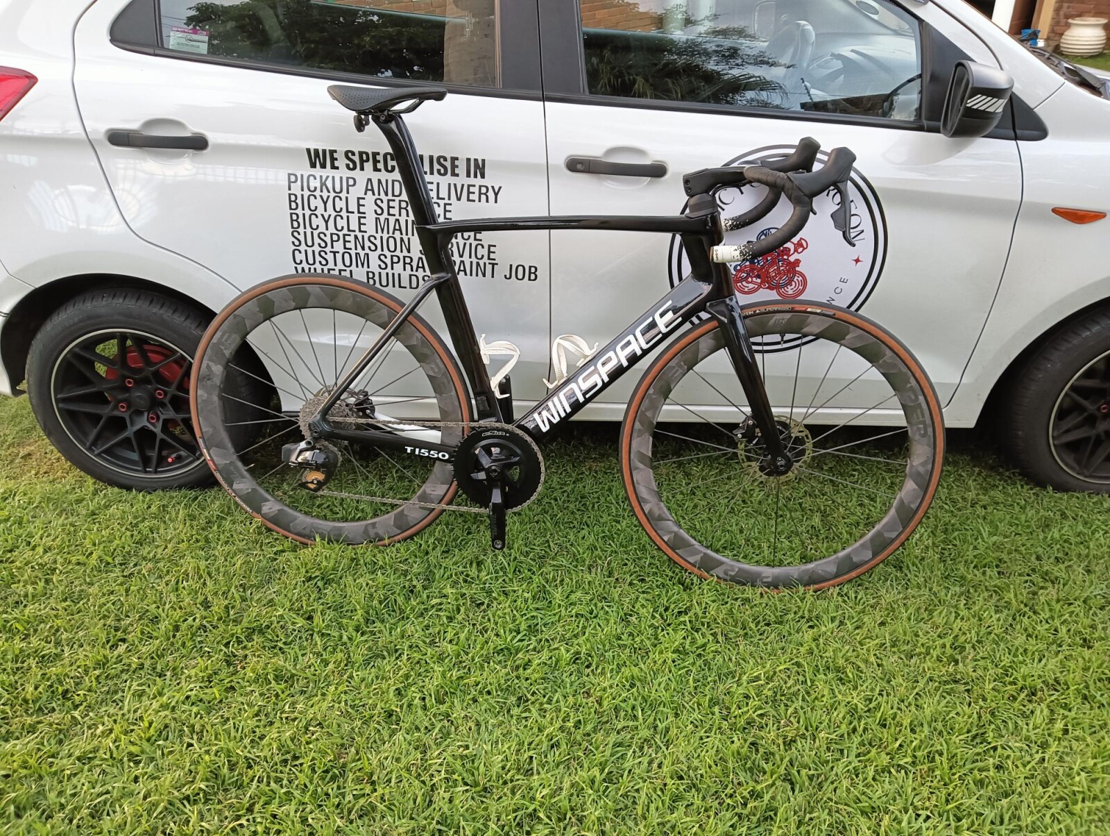 Winspace T1550 | Road Bikes | Bike Hub