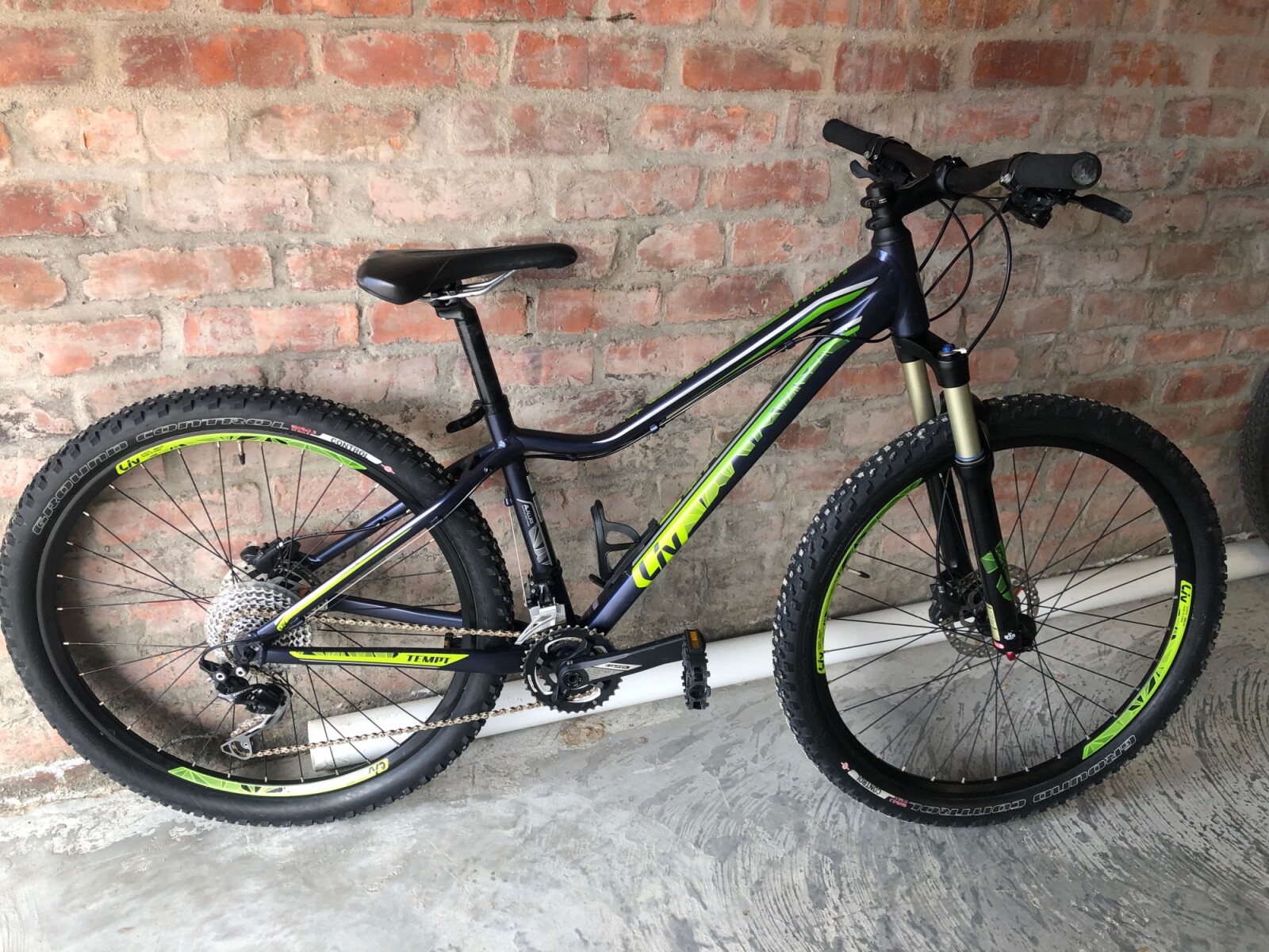 Giant Liv Temp 2 | Hardtail Mountain Bikes | Bike Hub