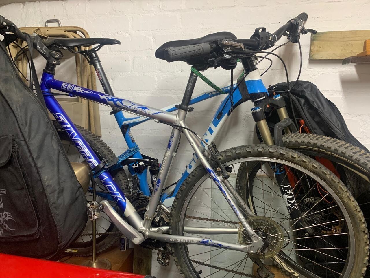 Giant anthem MY17 | Dual Suspension Mountain Bikes | Bike Hub