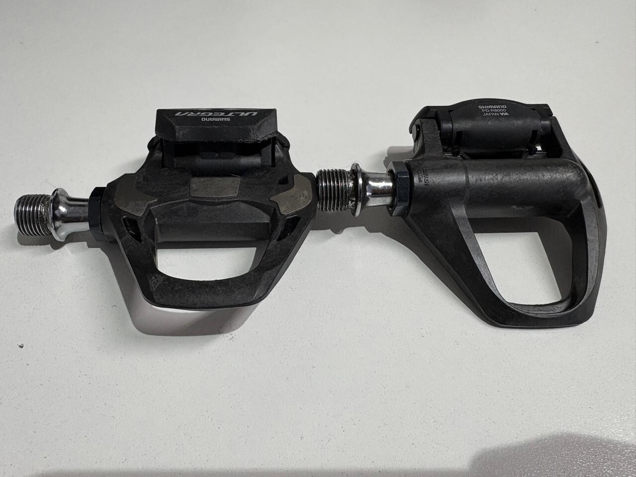 Shimano PD-R8000 Ultegra SPD-SL Road Pedal | Pedals | Bike Hub