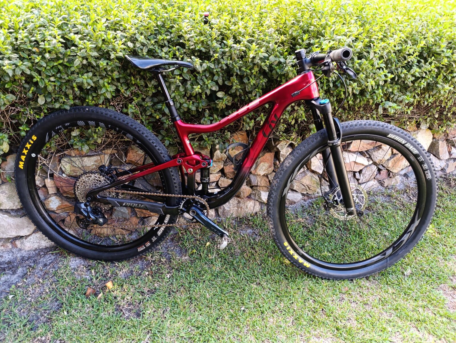 Liv Pique Advanced Pro 2 | Dual Suspension Mountain Bikes | Bike Hub