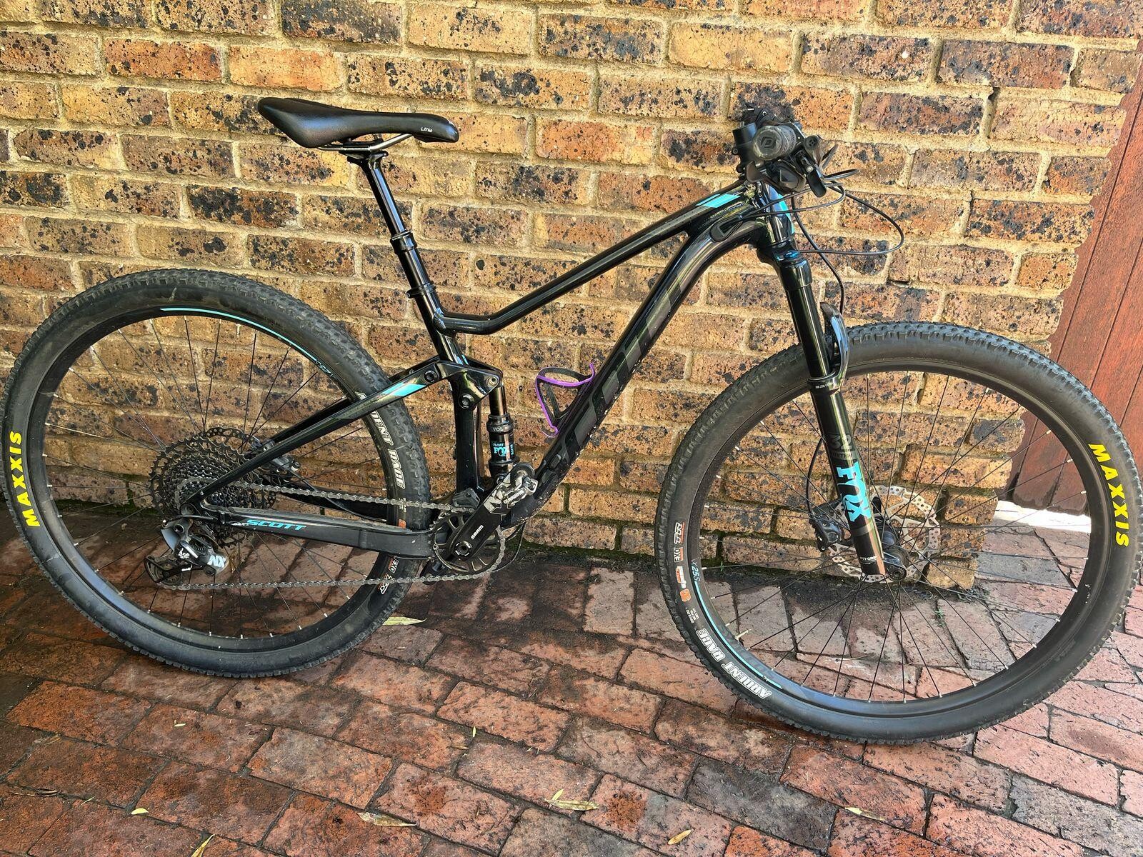 Scott Spark 920 Contessa | Dual Suspension Mountain Bikes | Bike Hub