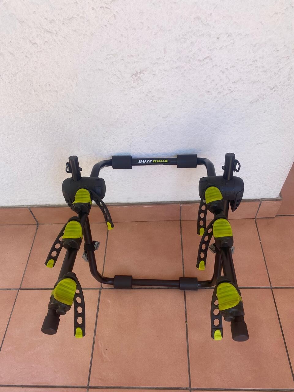 BuzzRack Beetle - 3 bike trunk rack | Bike Racks | Bike Hub