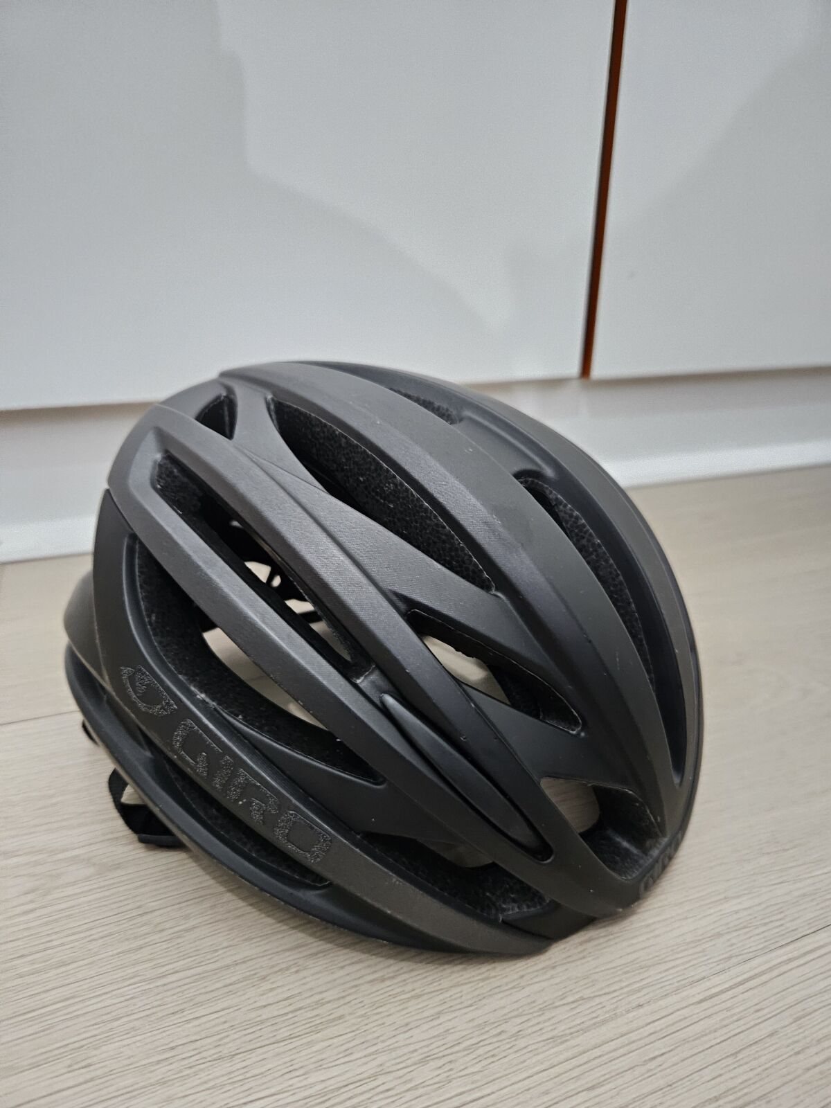 Giro Syntax Helmet | Helmets | Bike Hub