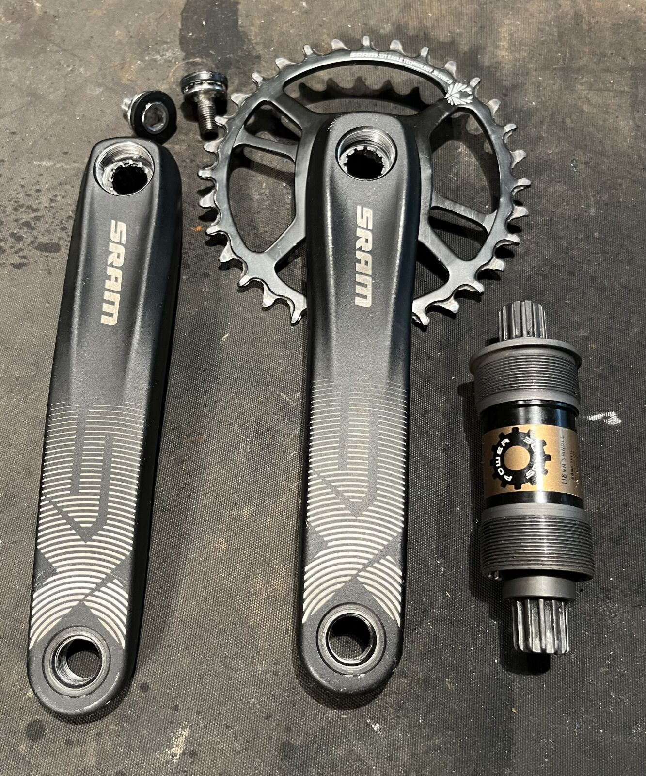 SRAM SX powerspline crankset 32T incl BSA bearing | Cranksets | Bike Hub