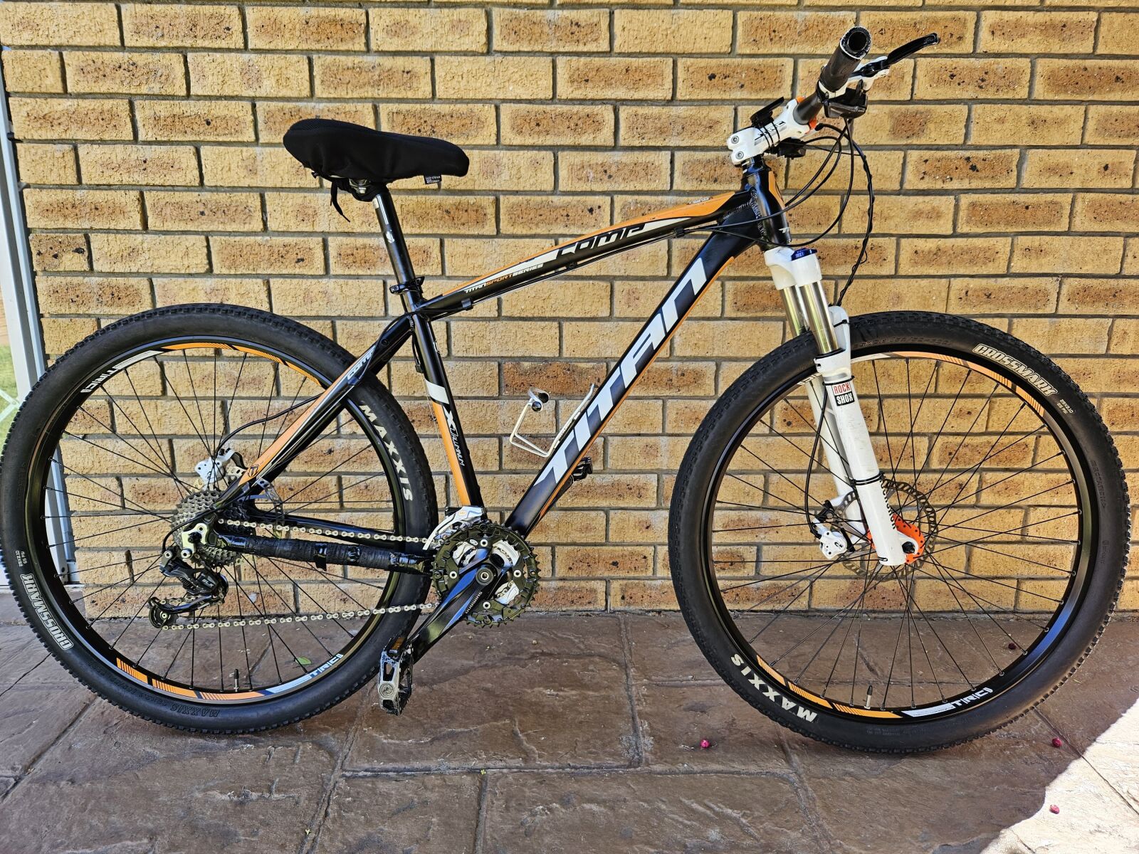 Titan Comp 29er | Hardtail Mountain Bikes | Bike Hub