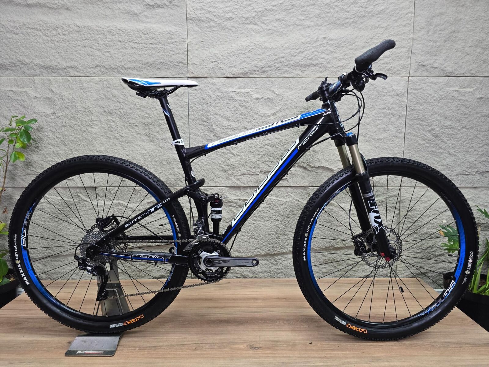 MERIDA BIG 99 (L) **XT10SPD-FOX** | Dual Suspension Mountain Bikes ...