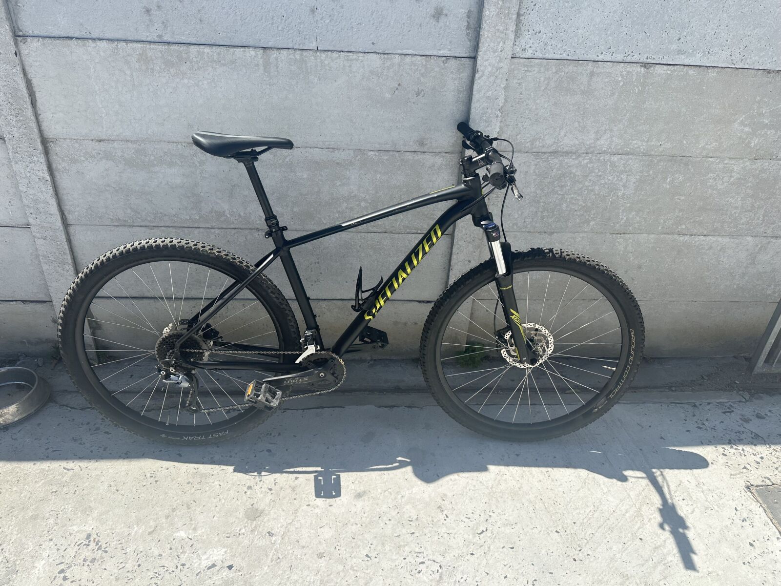 Specialized Rockhopper Medium 29er with dropper | Hardtail Mountain ...