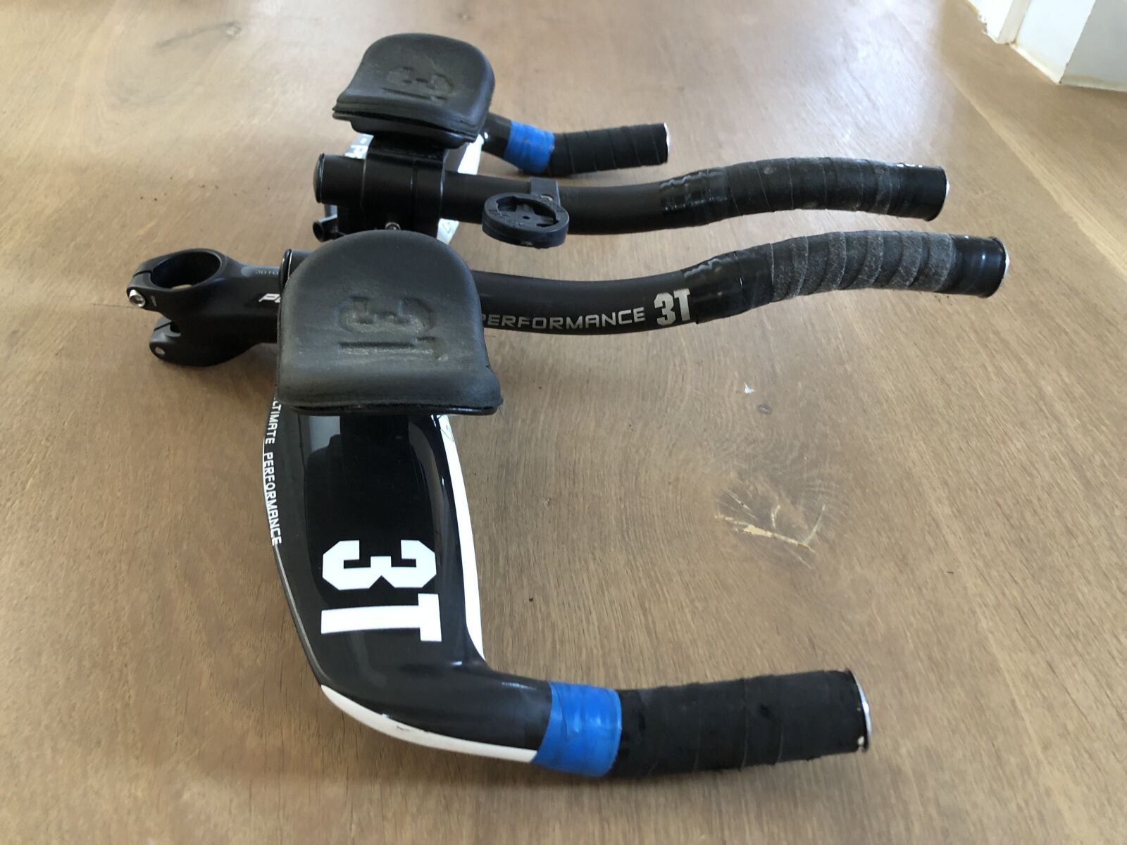 3T Aura TT bar | Handlebars | Bike Hub