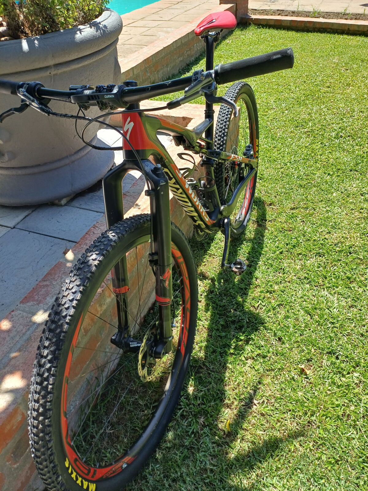 Specialize Epic S Works 29R | Dual Suspension Mountain Bikes | Bike Hub