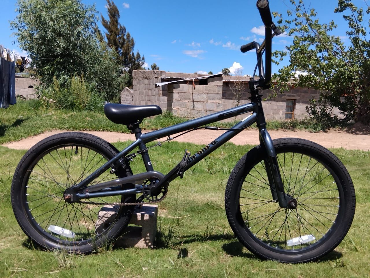 Stunt bike | BMX Bikes | Bike Hub