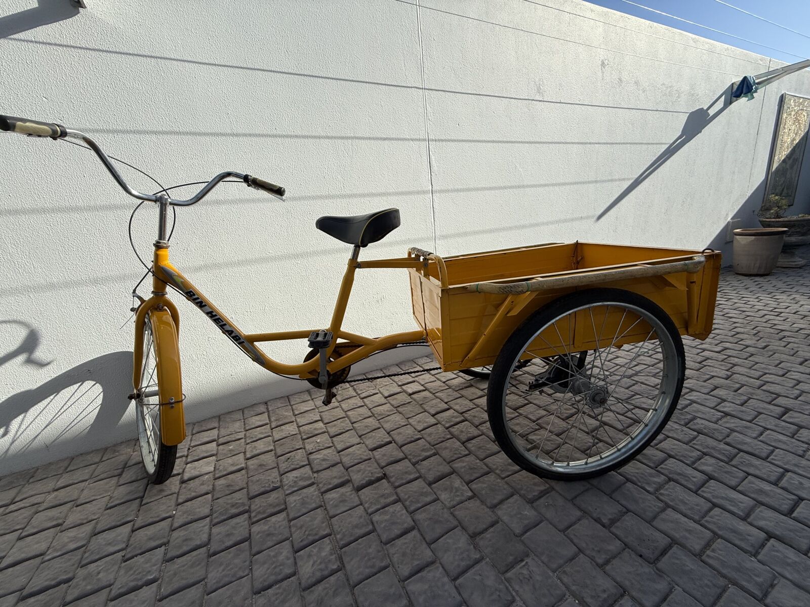Trike with load carrier | Commuter Bikes | Bike Hub