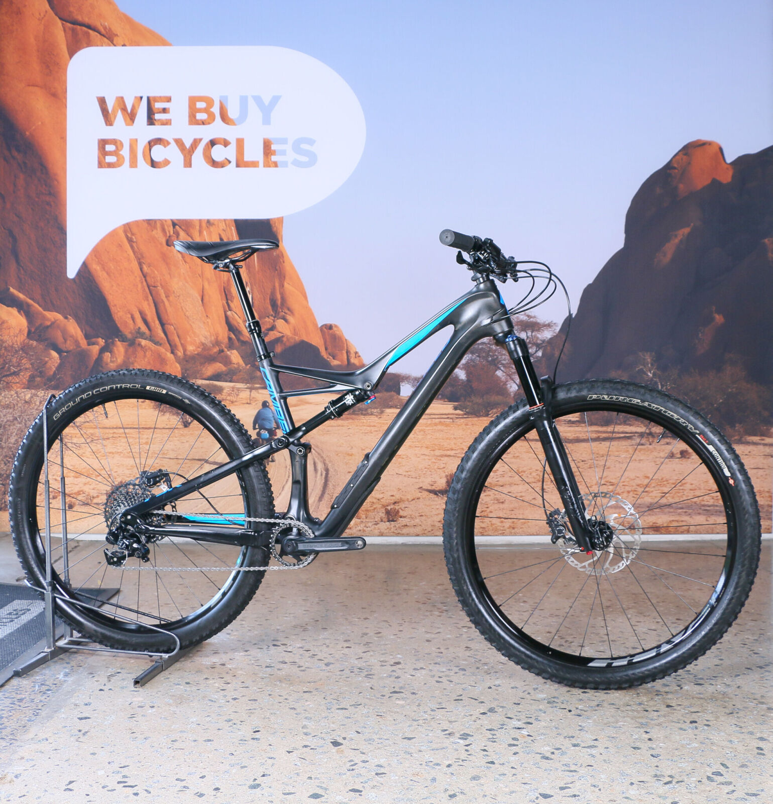 Pre-Owned Specialized Camber (L) BM10559 (2017) | Dual Suspension ...