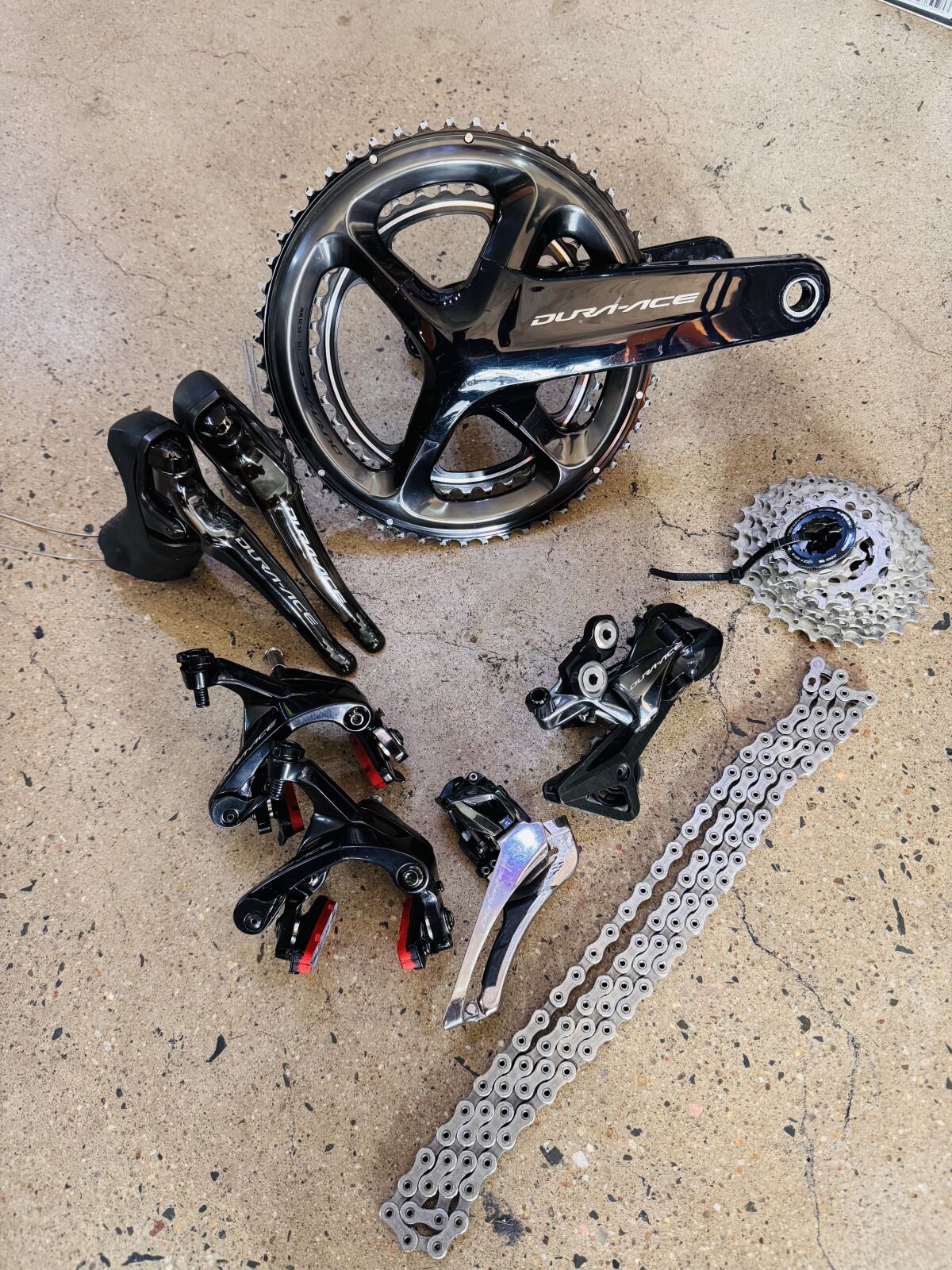 Shimano Dura-ace R9100 11 speed groupset | Complete Groupsets | Bike Hub