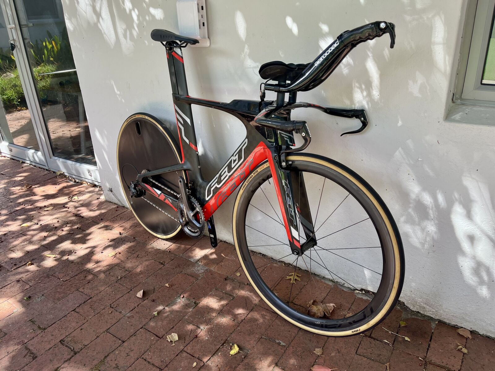 56cm Felt IA FRD | Triathlon & Time Trial Bikes | Bike Hub