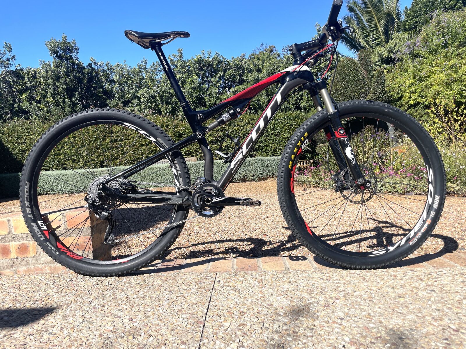 2014 Scott Spark 910 - medium | Dual Suspension Mountain Bikes | Bike Hub